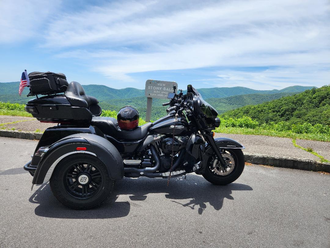 DK Custom NEXGEN™ Premium Rear Shocks For Harley Davidson Baggers